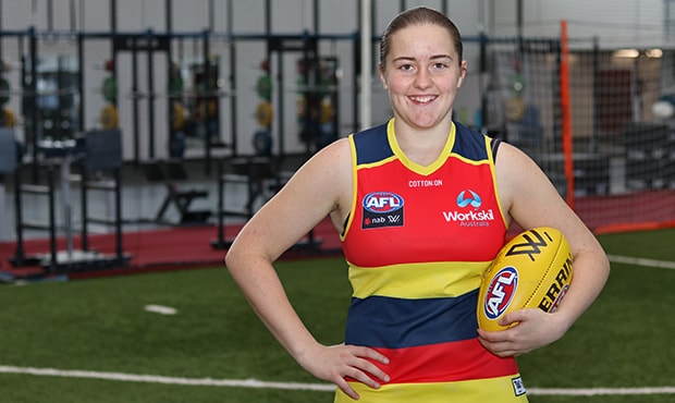AFLW: Dream come true for Rosenzweig