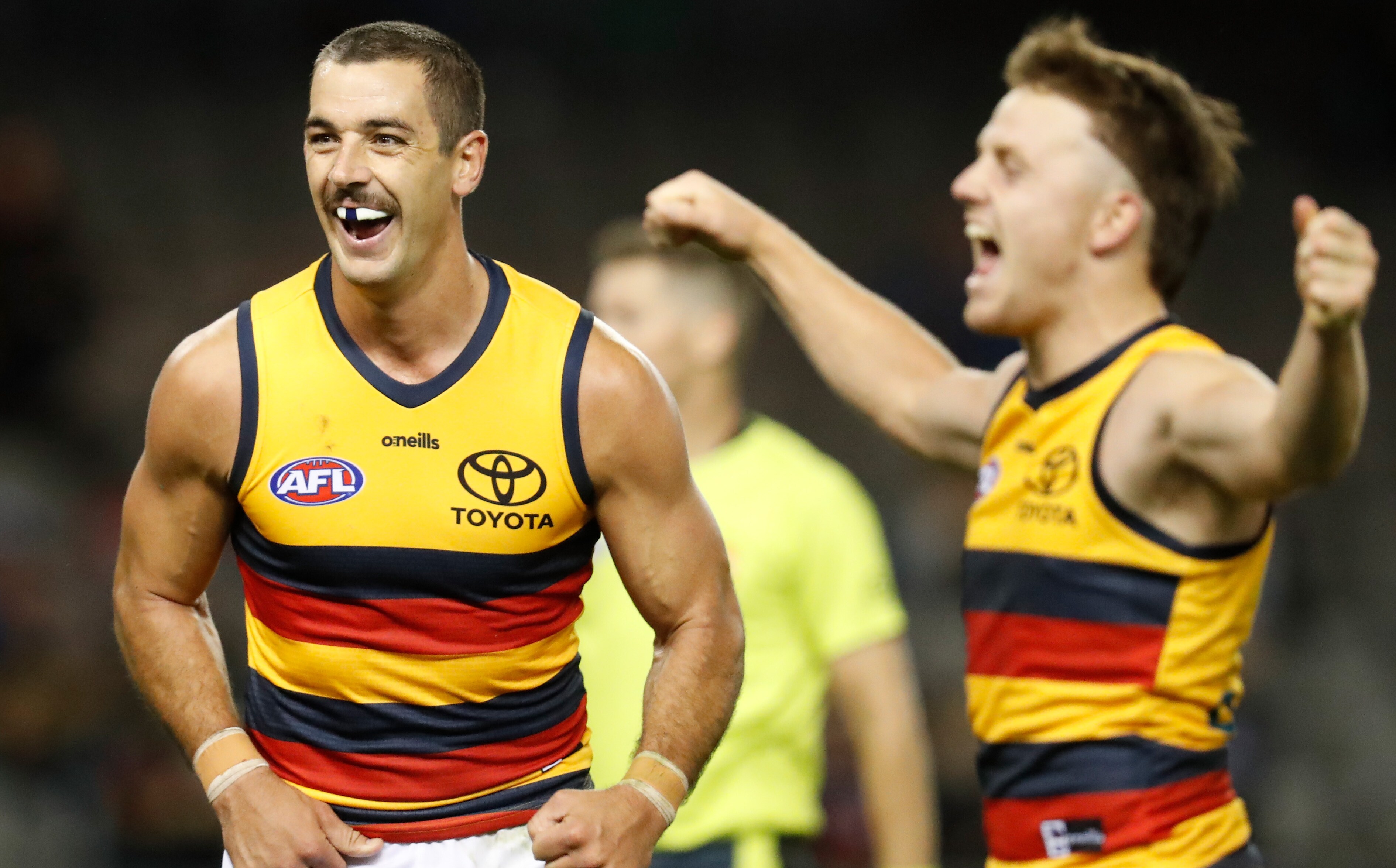 Match Report: Crows run rampant in final term