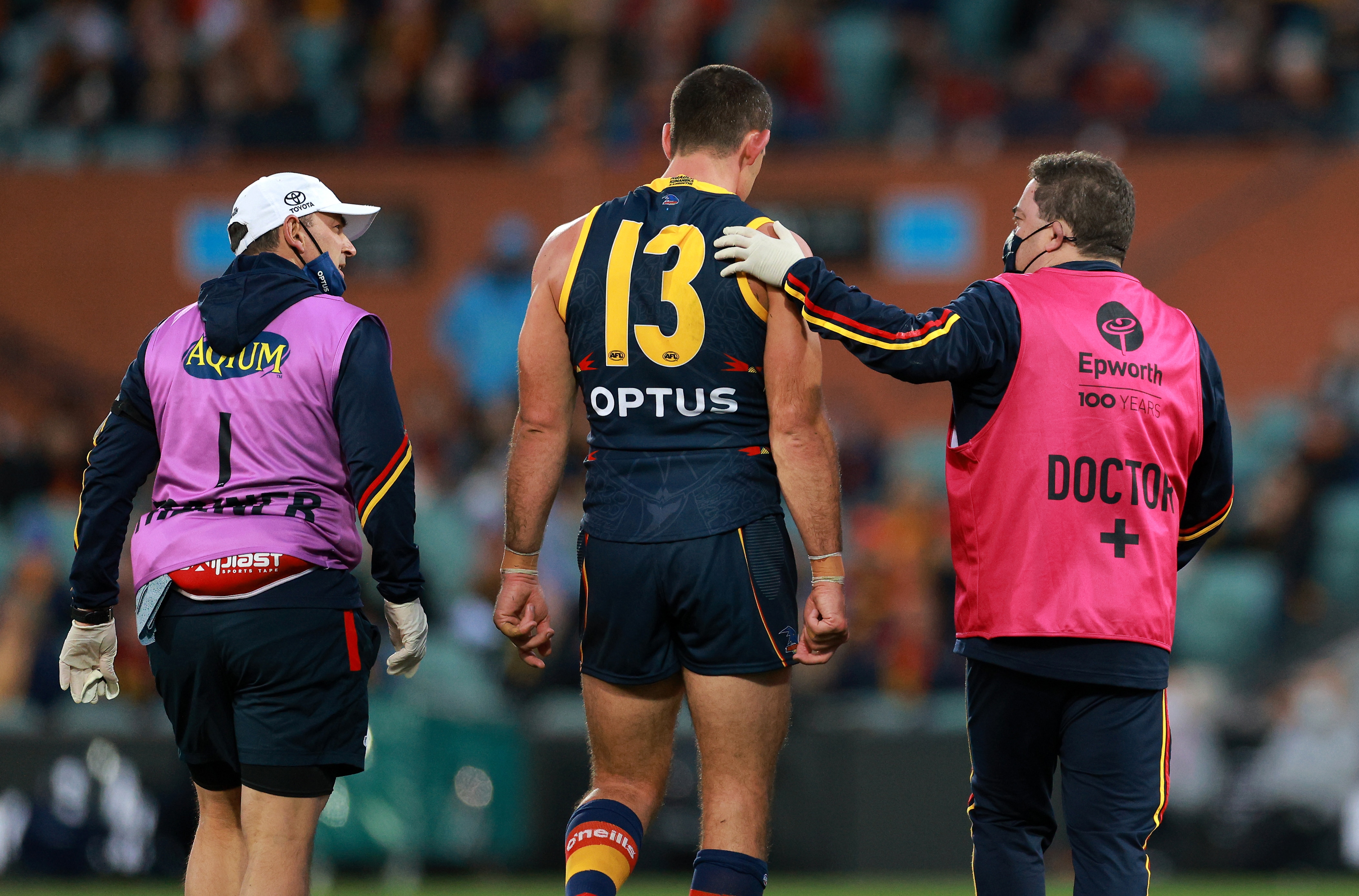 Walker, Brown ruled out for Round 17