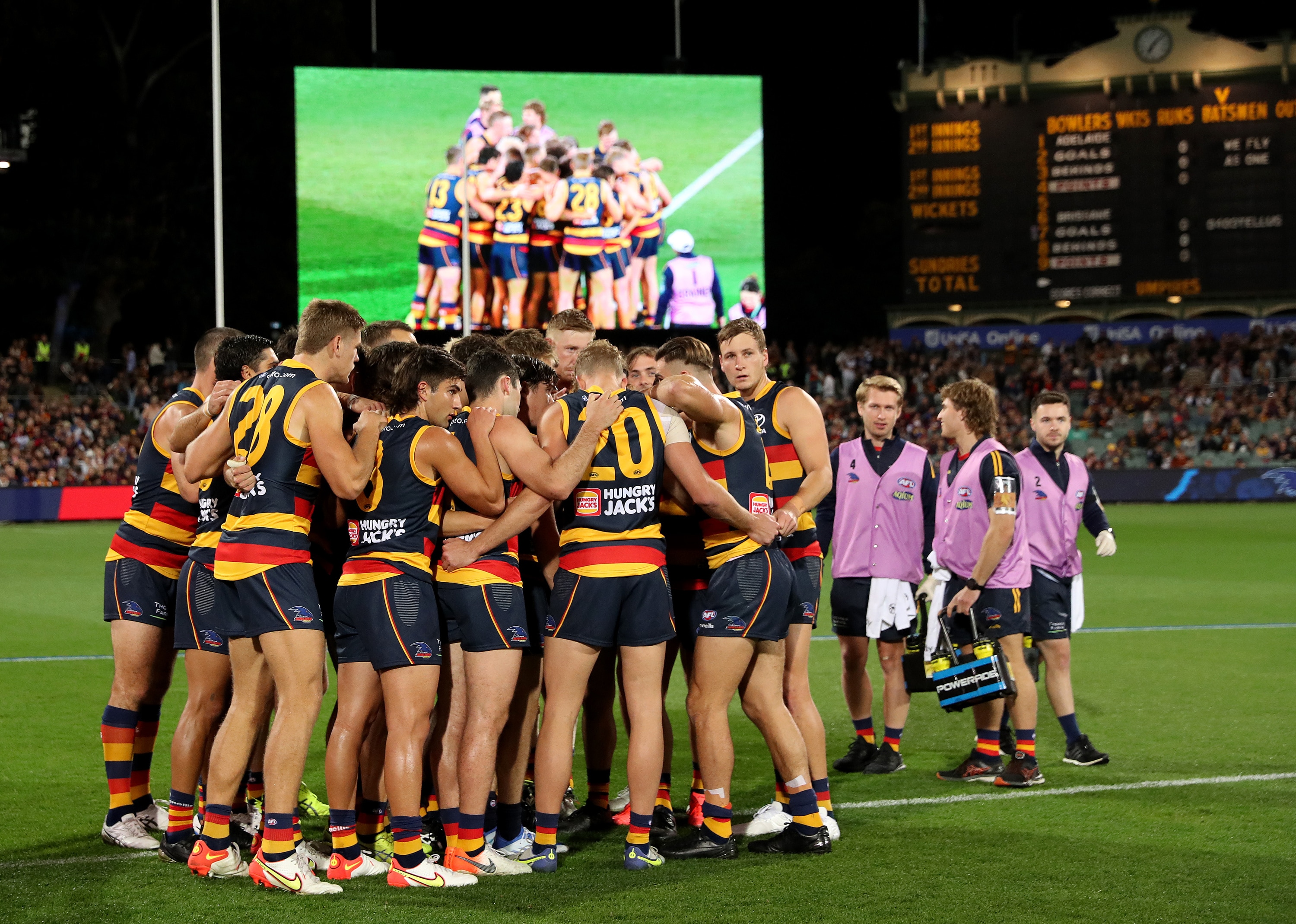 Meet Crows players at Hungry Jack’s