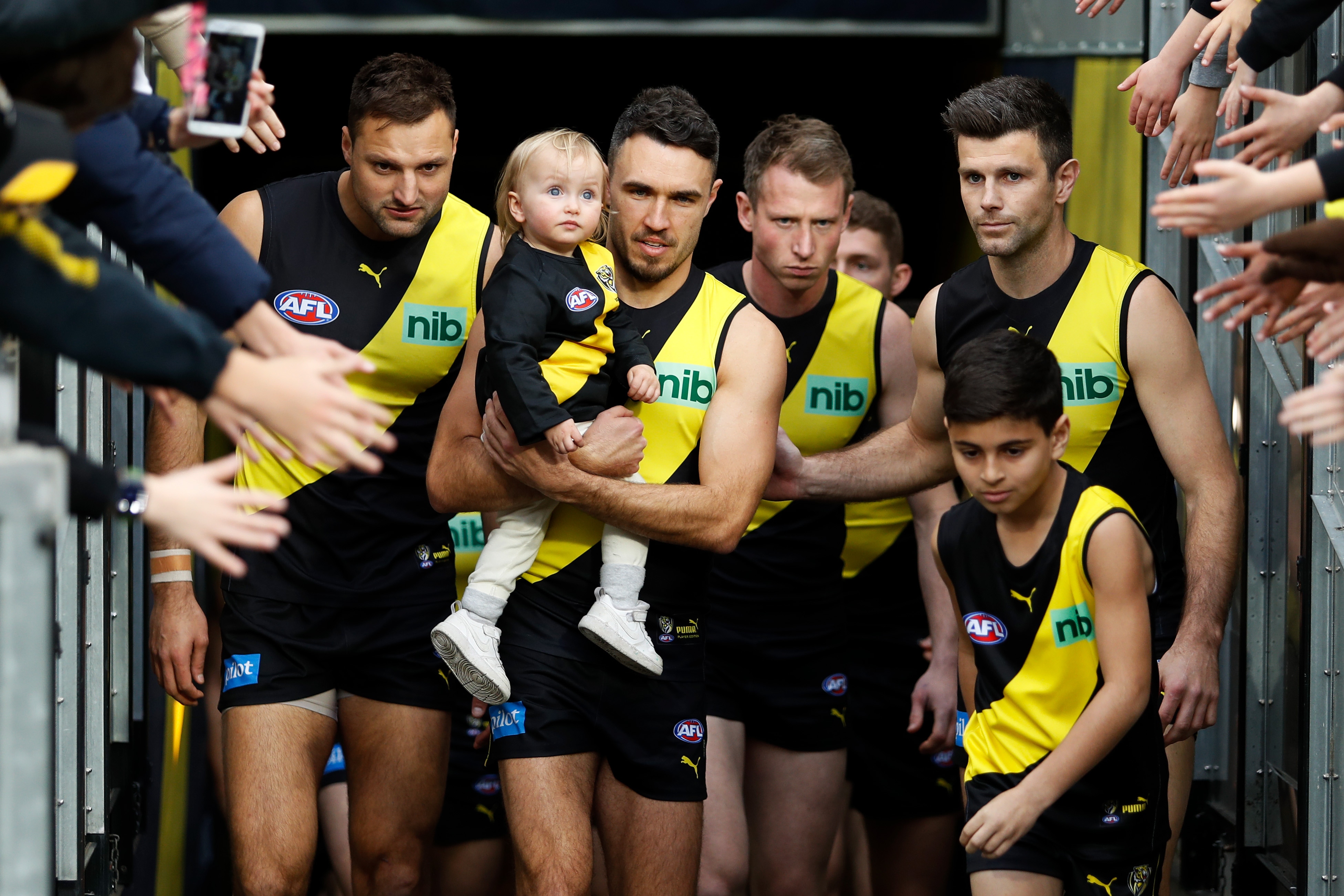 Premiership Tiger joins Crows