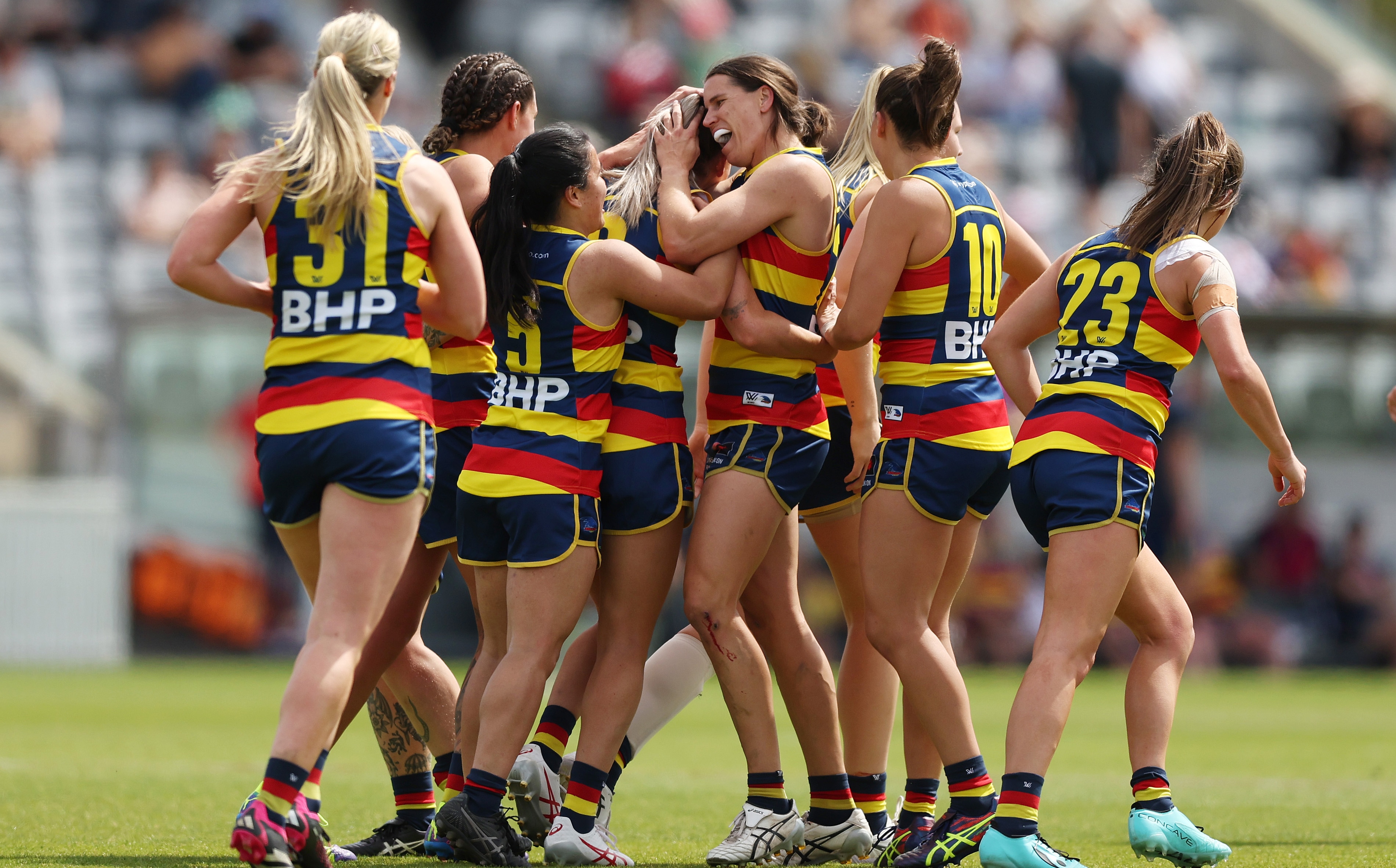 Crows fly to second-highest AFLW score ever