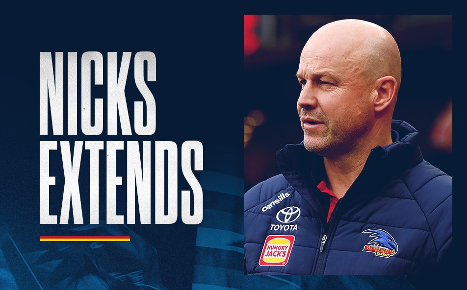 Nicks signs two-year extension