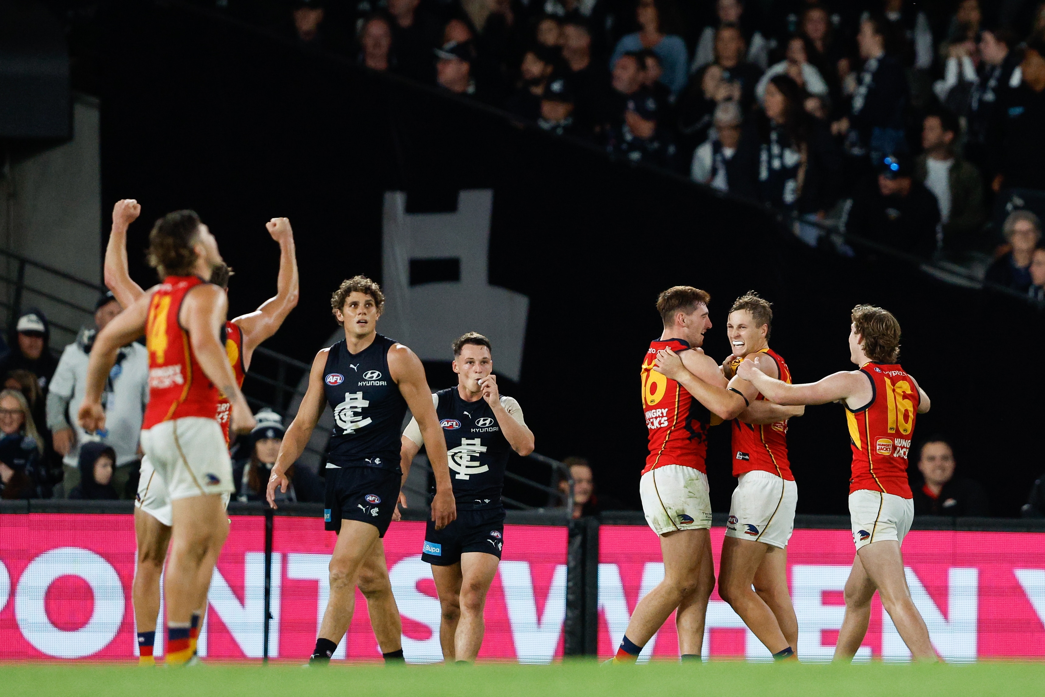 Match Report: Crows win thriller over Blues