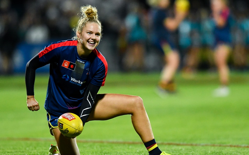 AFLW: How Prowse powers through pressure