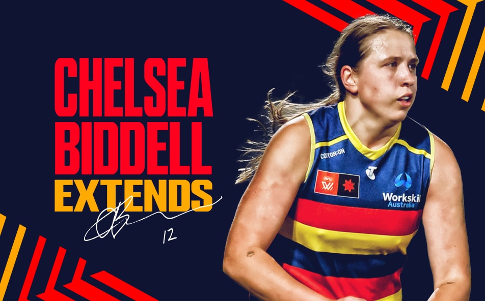 AFLW: Key Crow extends for two