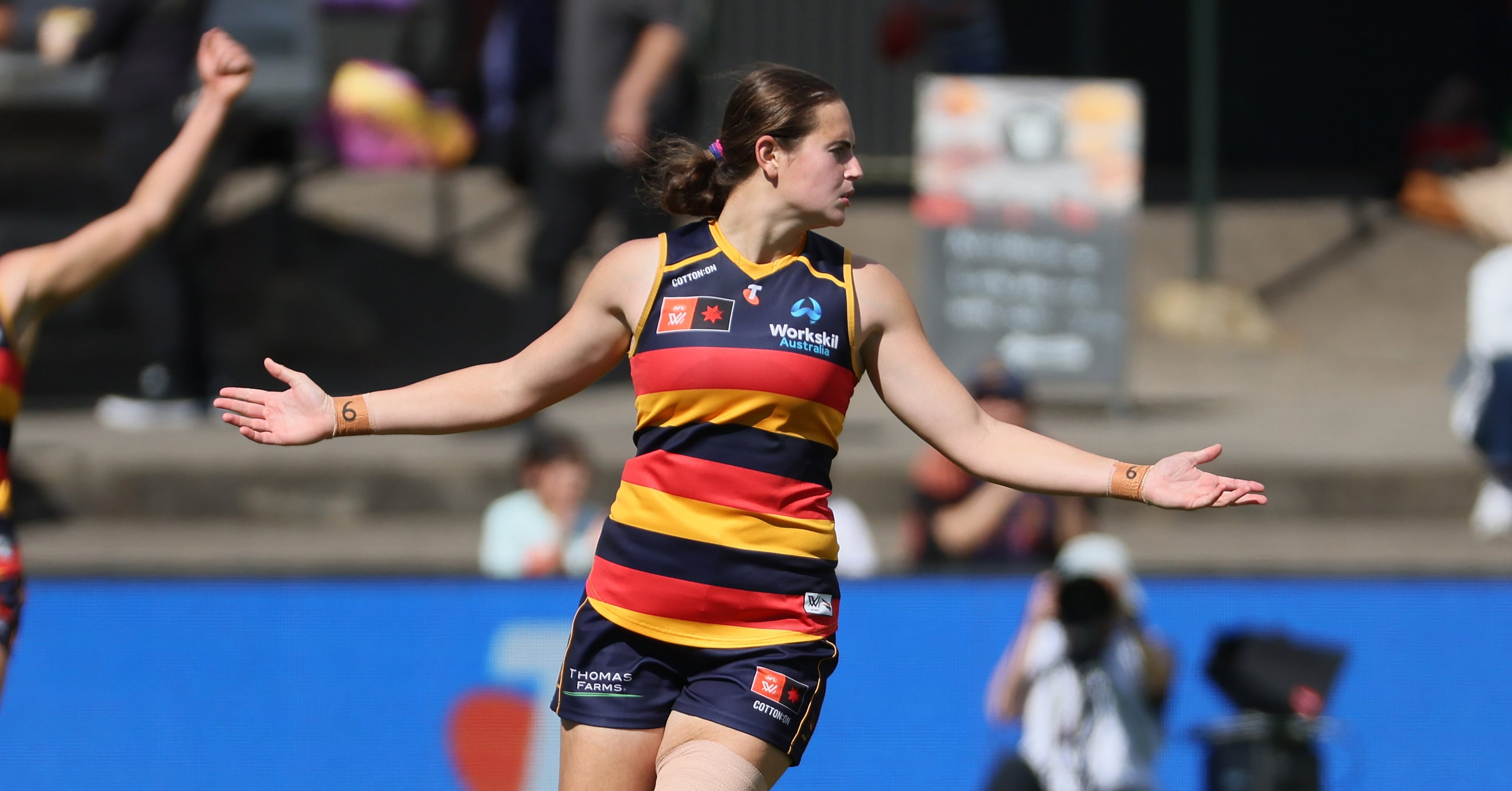 AFLW: The teammate inspiring Rasheed through debut season