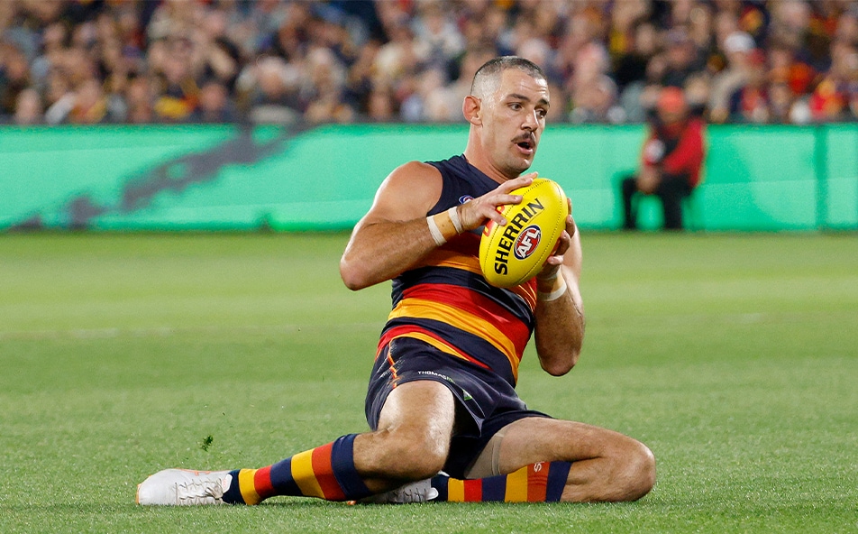 Walker reveals favourite SA footy oval outside of Adelaide Oval