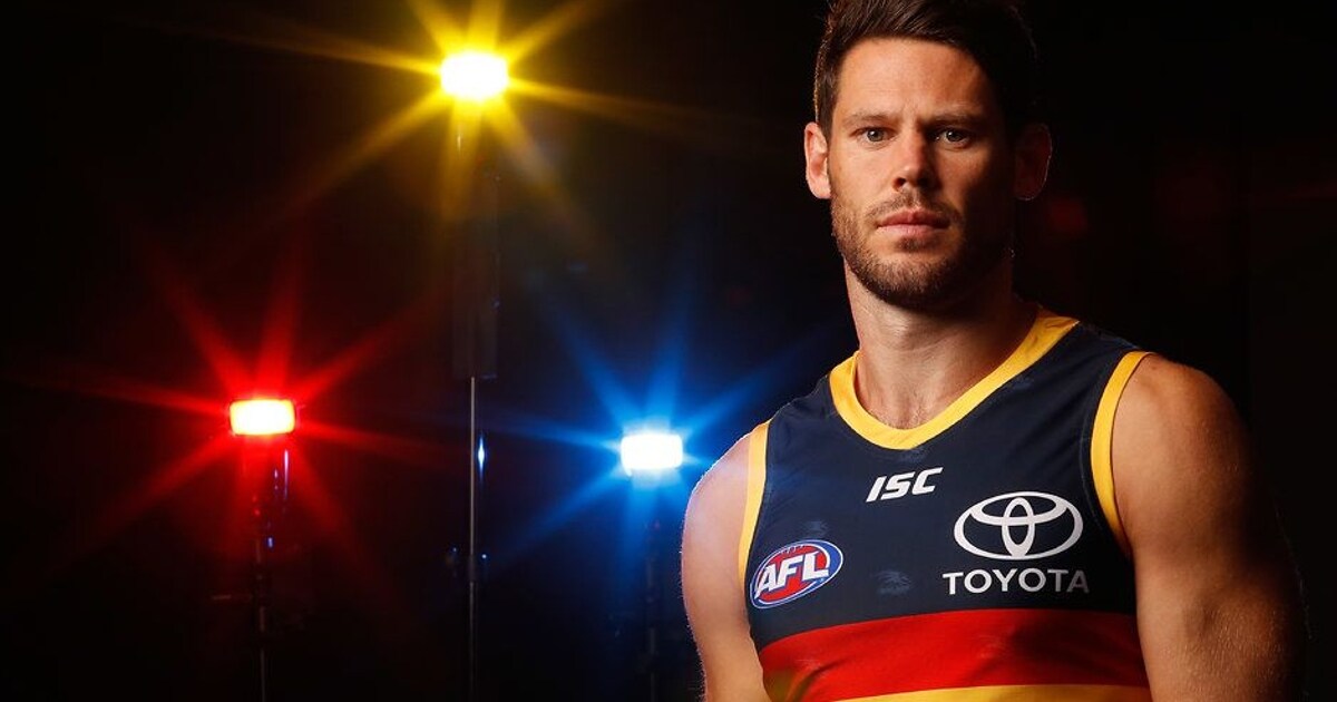 Sam Gibson to retire