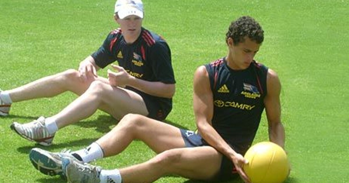 Dangerfield begins a footy career by distance