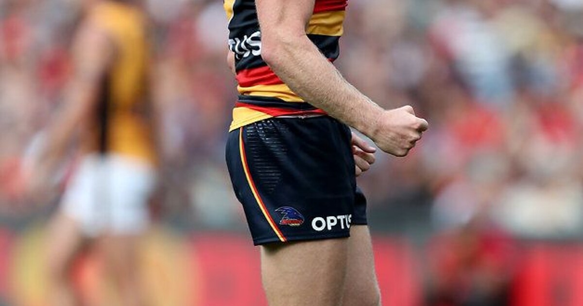 Star Crow Rory Sloane acknowledged in coaches votes