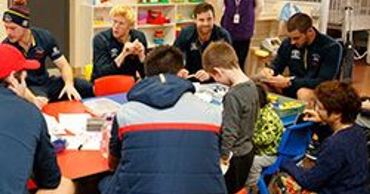 Gallery: Crows and Variety SA