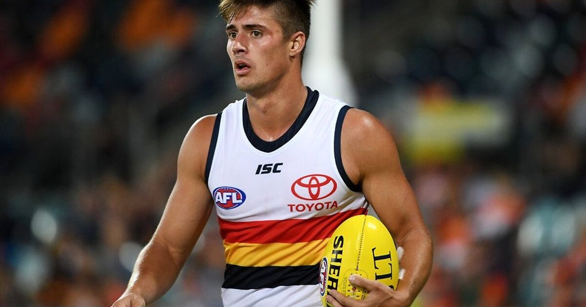 Late out for Collingwood match