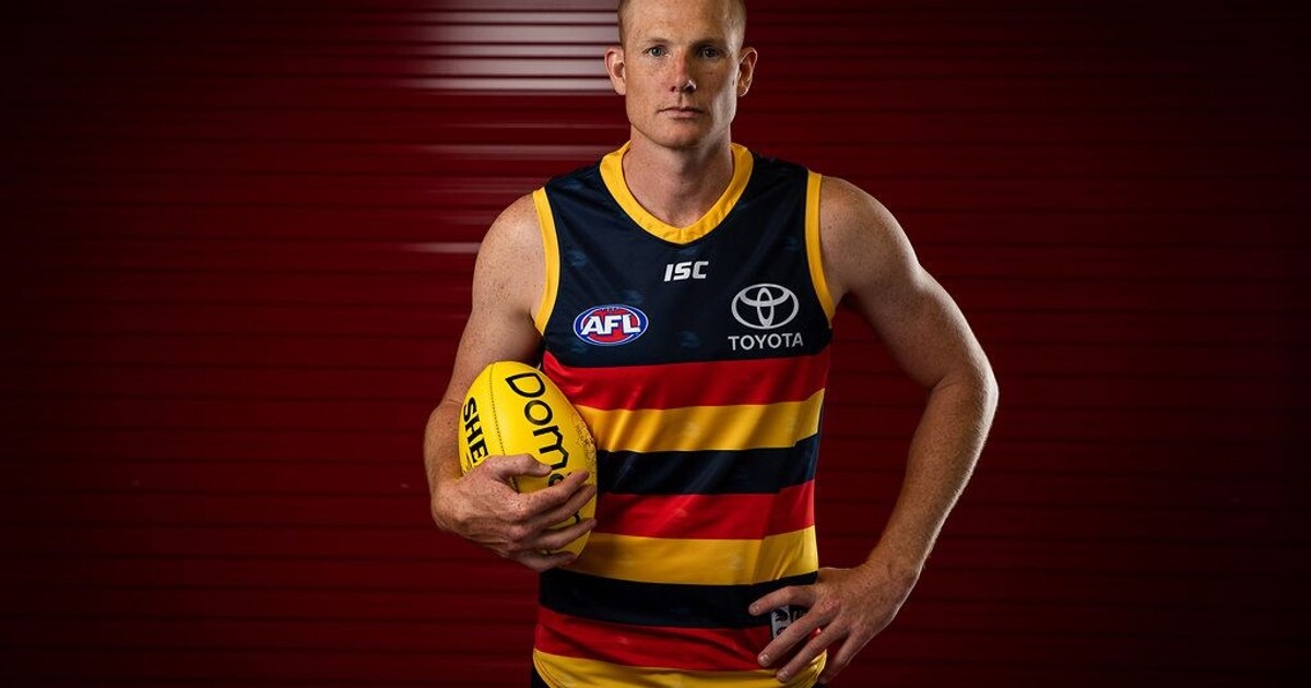 Sam Jacobs to leave Adelaide