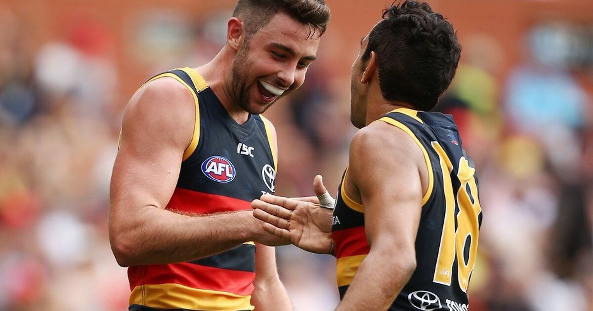 The Crows Show preview: Players commentate