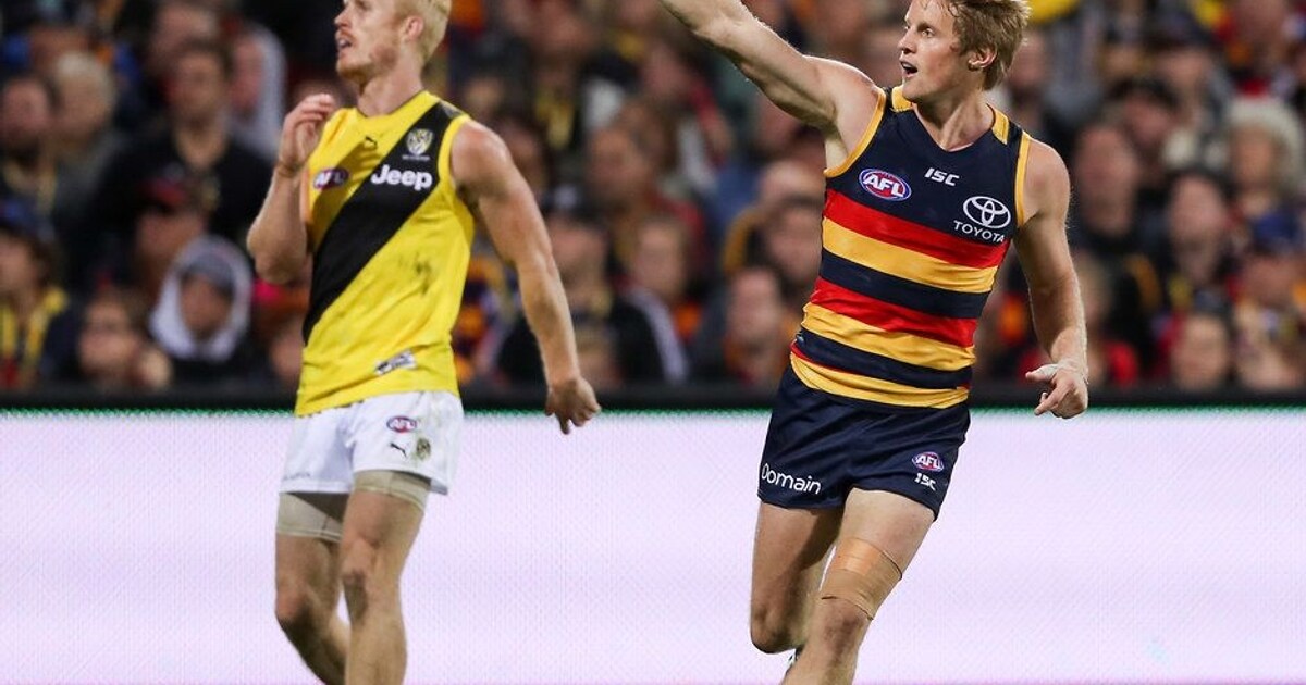 Vote for your Round Six MVP