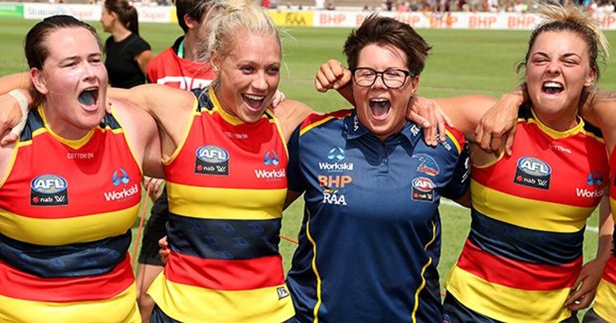 AFLW: Moves pay off