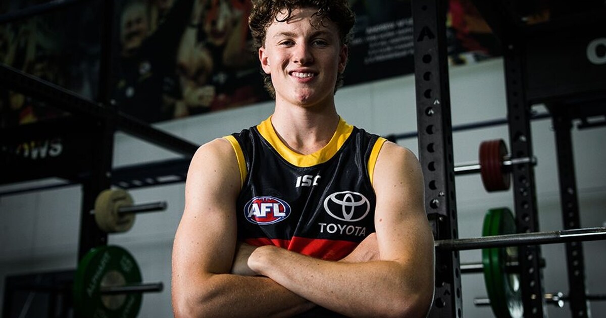 Crows sign rookie Ayce