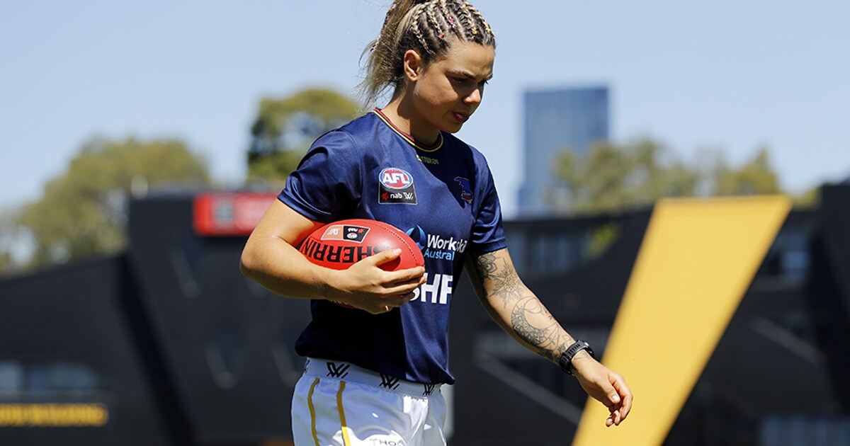 AFLW: The untold story of Hatchard’s difficult Season Six