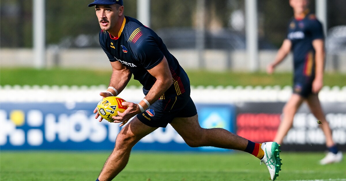 Walker’s cheeky message for fitness boss Darren Burgess