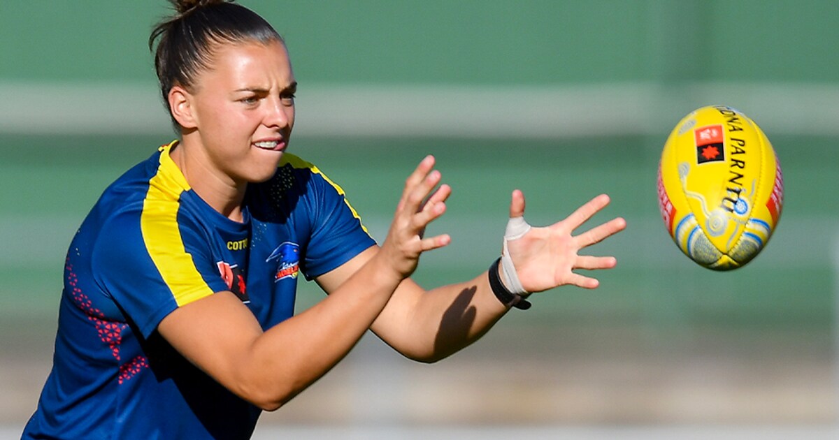 AFLW: Marinoff tips young tall to be one to watch in 2024